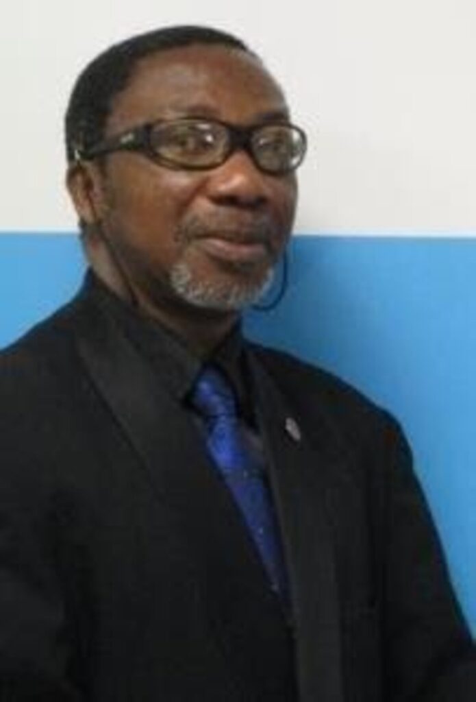 Le 26 mai 2013 Dr Ahua Junior claquait la porte du RDR et attirait ...