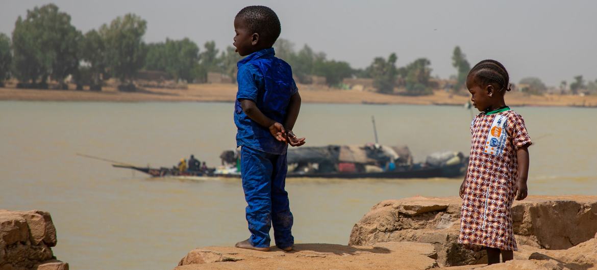 Traite des humains, mendicité, prostitution, travail forcé...En Afrique ...