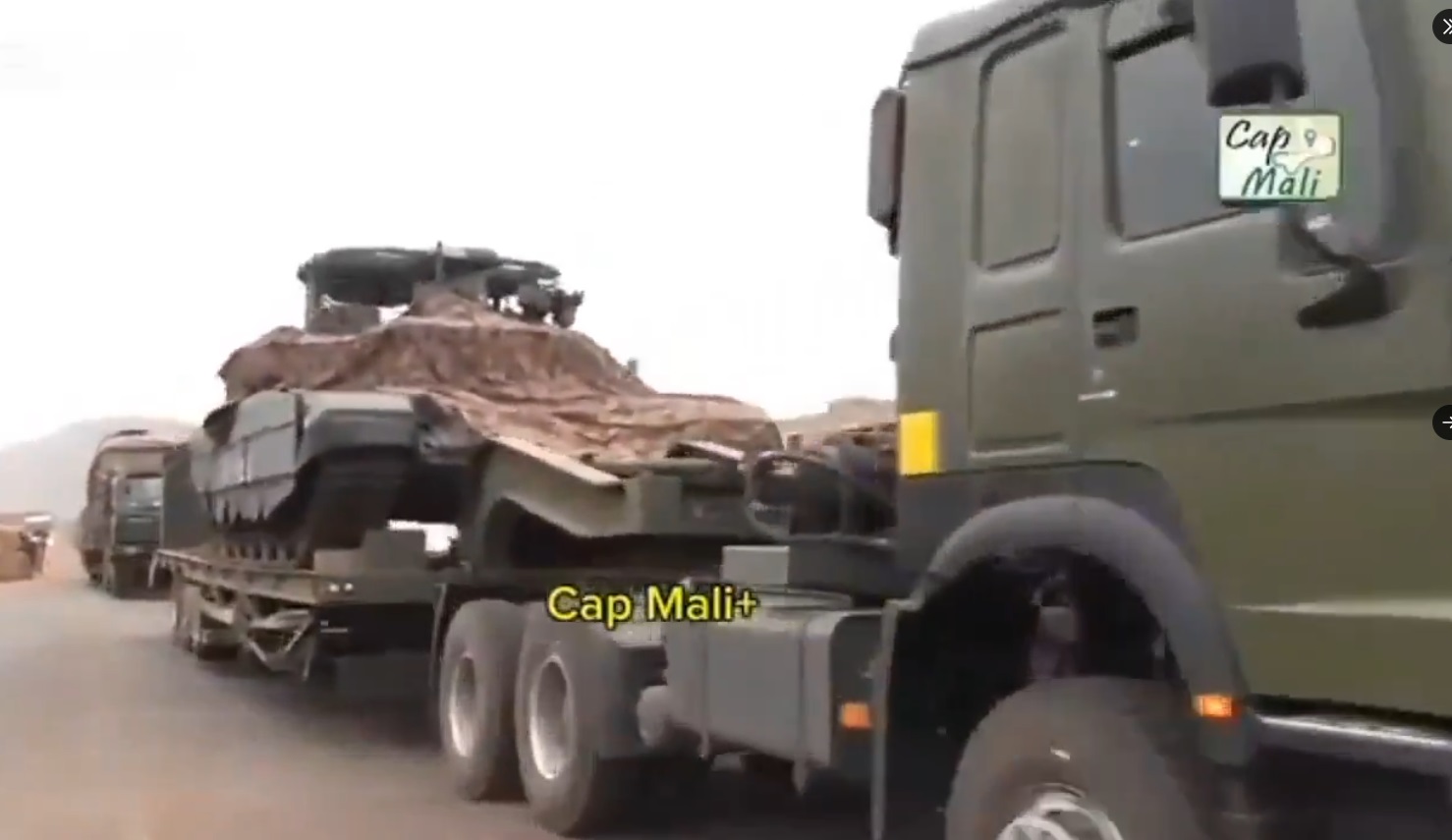 La Russie livre au moins 100 véhicules militaires au Mali (chars et ...