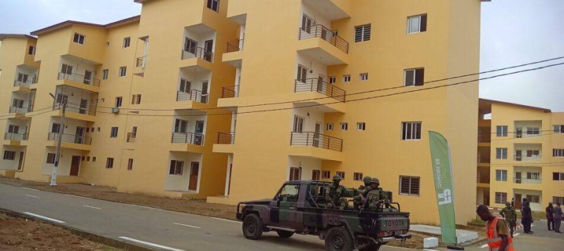 Cité militaire d’Angré: 52 logements remis à des soldats ...