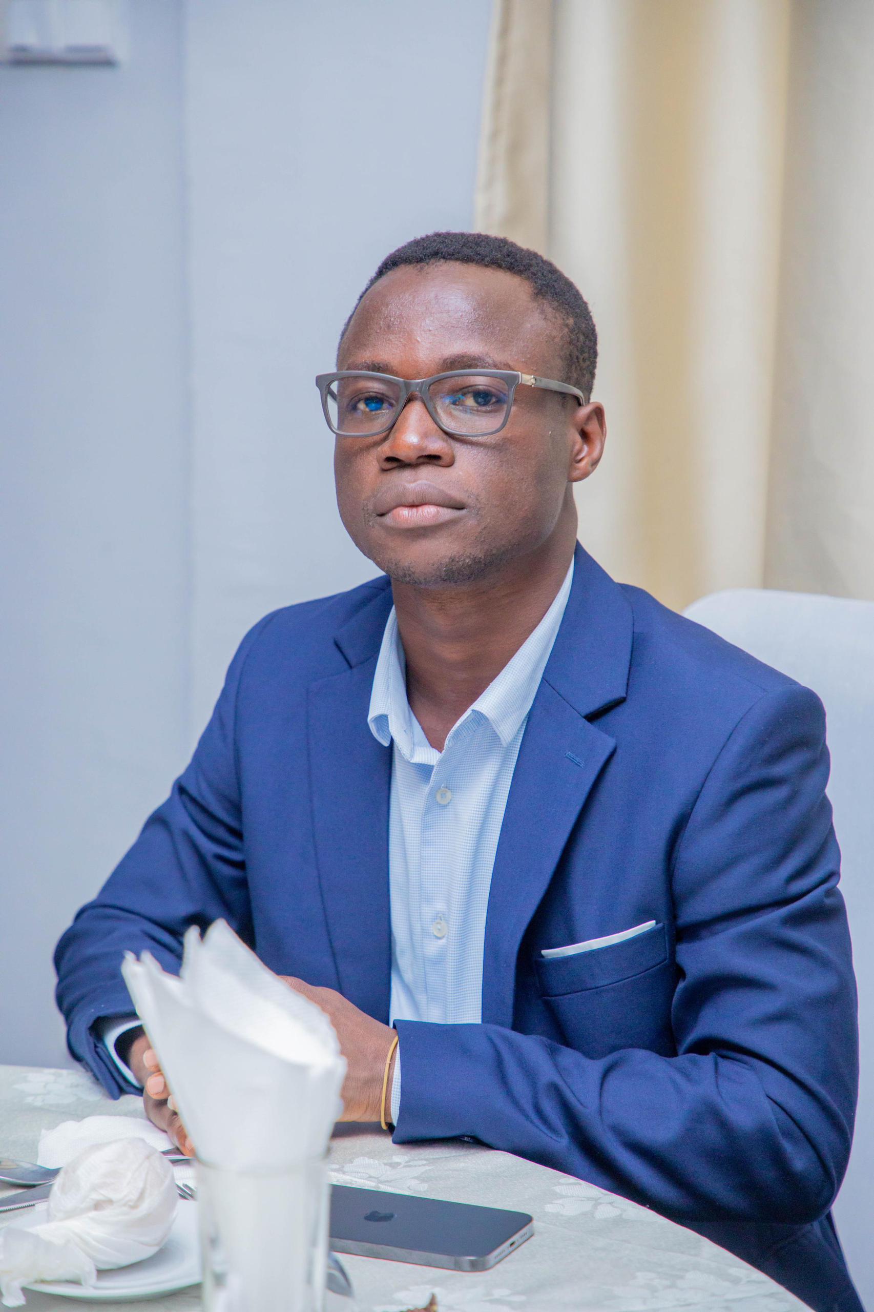 Présidentielle 2025 : Quand la jeune génération rêve de passer aux ...