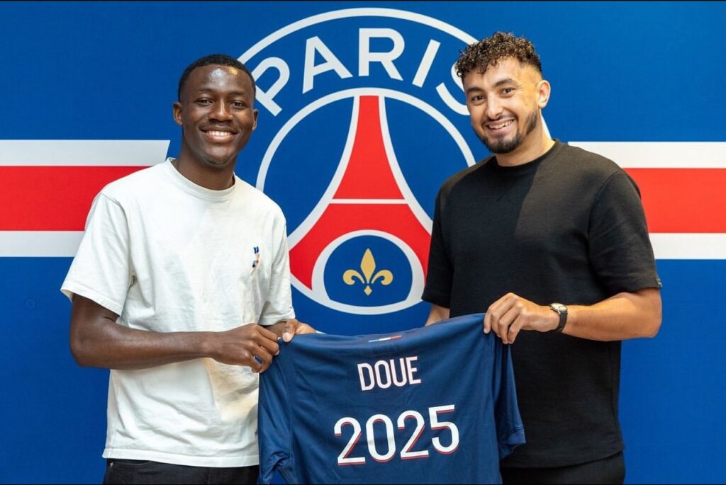 Eddy, l'autre Doué, jeune milieu ivoirien du PSG, impressionne face à ...