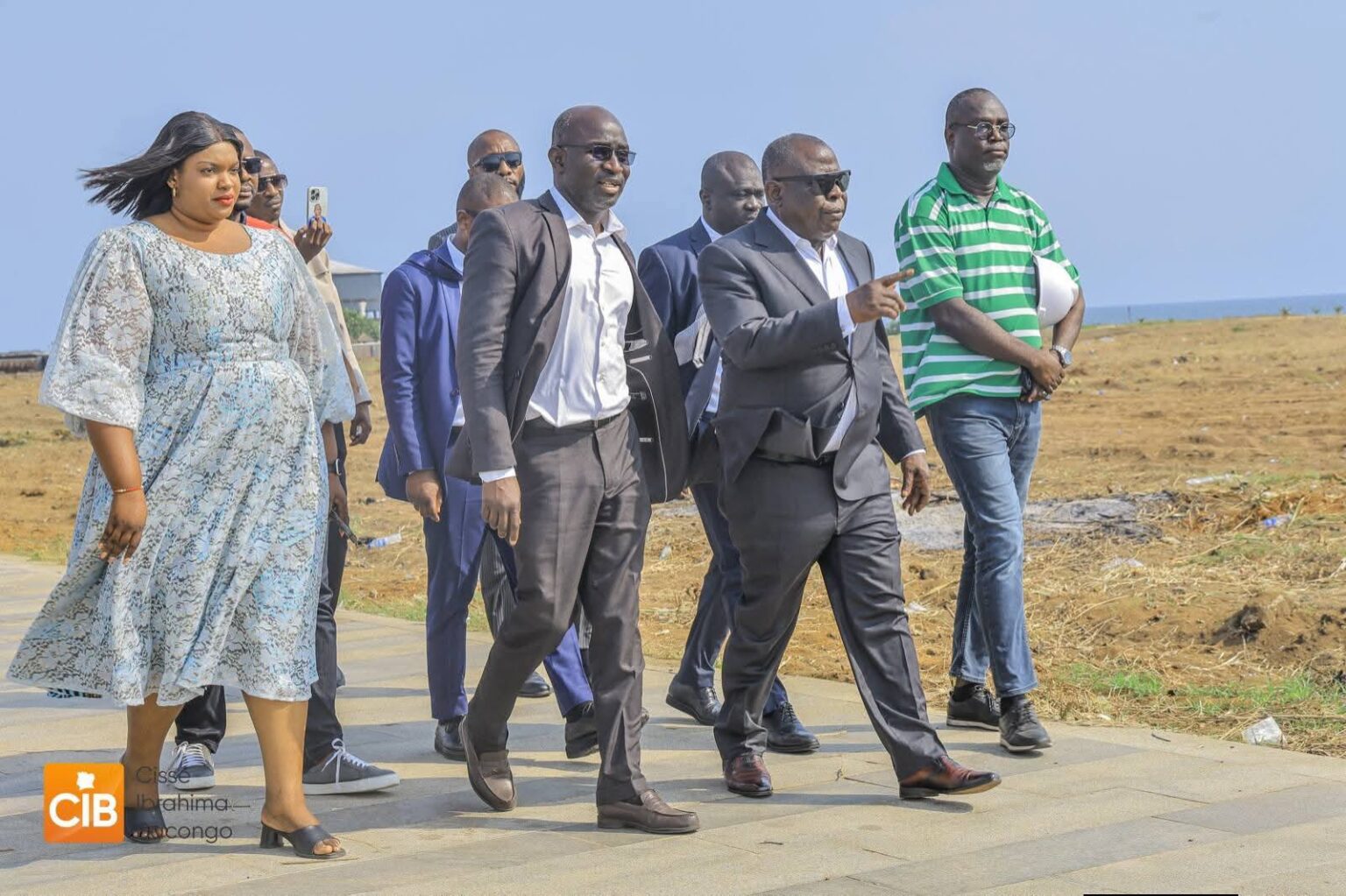 Promenade de Port-Bouët / Le District d'Abidjan en pompier pour faire ...